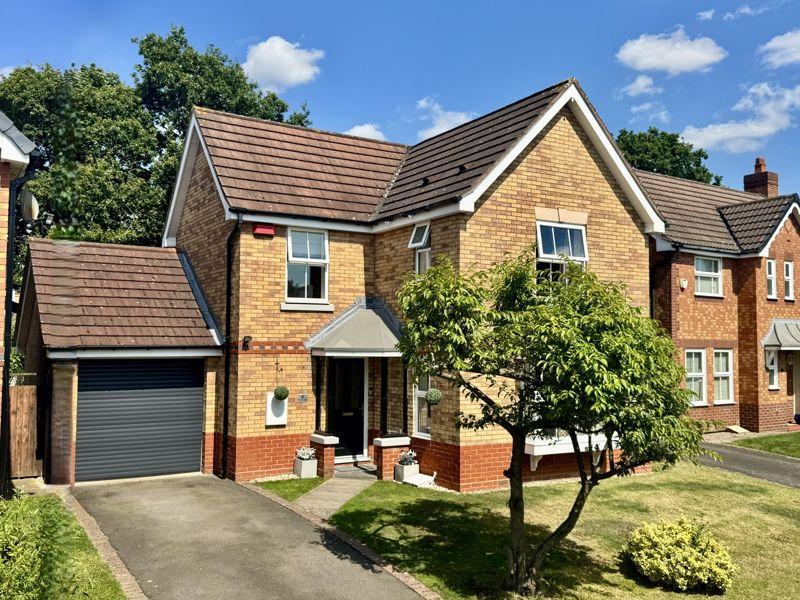 Welton Close, Sutton Coldfield, B76 2RG 3 bed detached house - £425,000