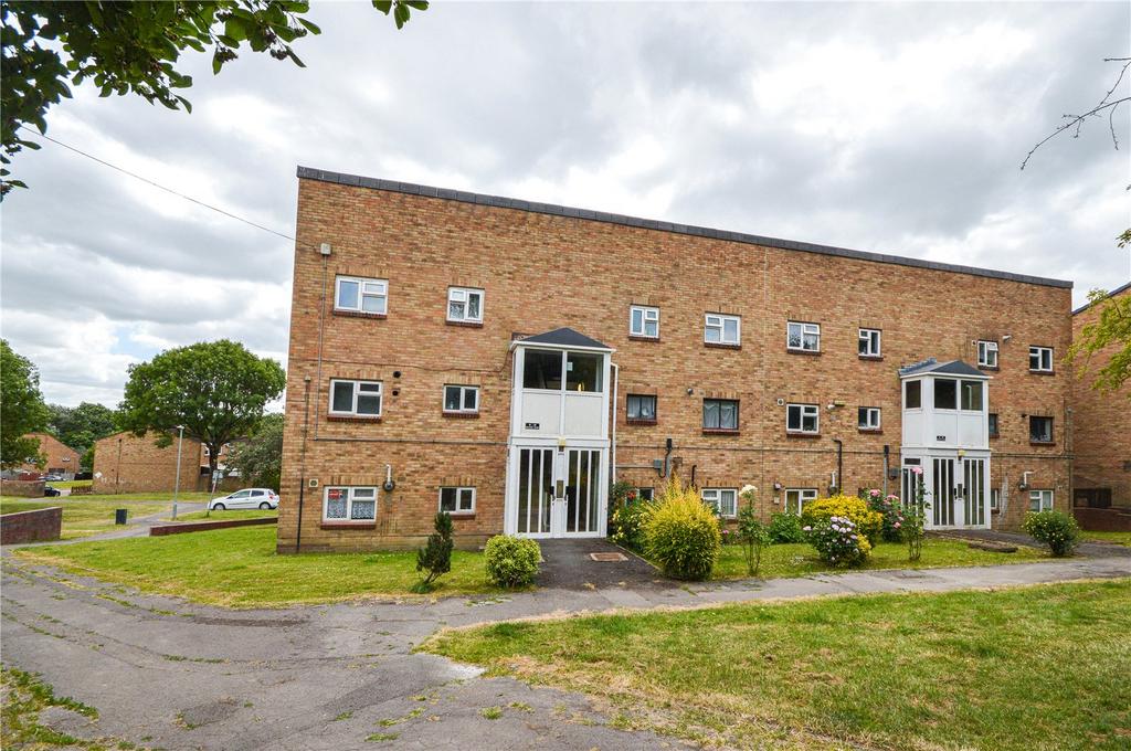 Beaulieu Close, Toothill, Swindon, SN5 1 bed apartment for sale - £118,000