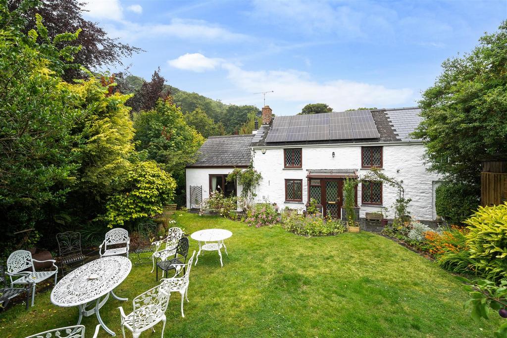 Bridge, Redruth 5 bed semi-detached house - £475,000