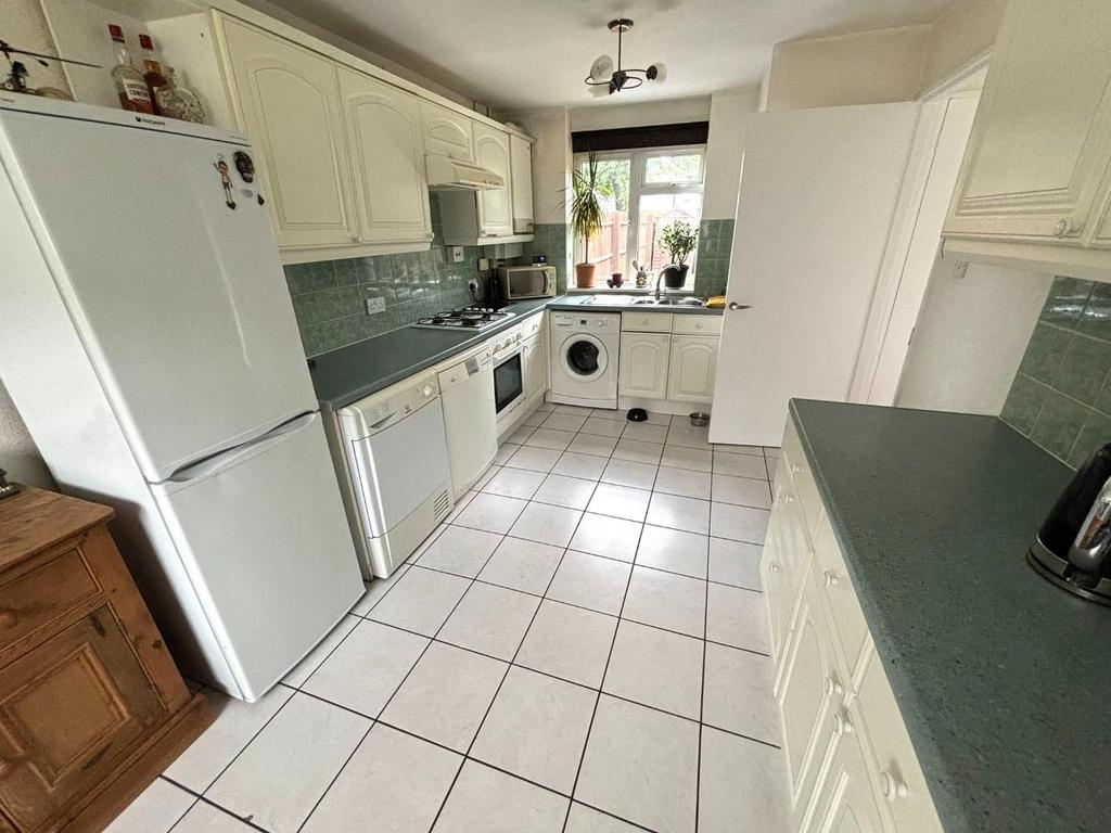 Lasham Court, Bellinge, Northampton NN3 3 bed terraced house for sale ...
