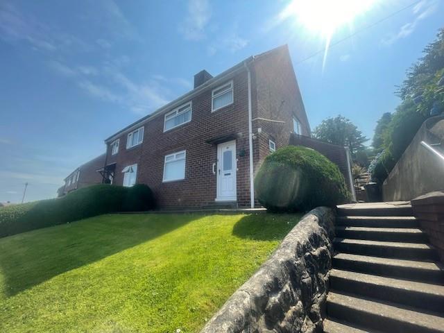 Redwell Road, Oaklands, Prudhoe 3 bed semi-detached house - £125,000