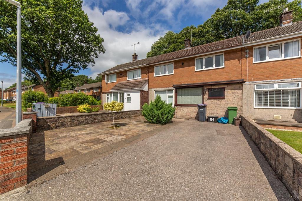 Beaumaris Drive, Cwmbran NP44 2 bed terraced house - £220,000