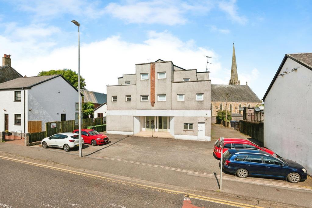 Townhead Street, Strathaven, ML10 2 bed apartment - £85,000