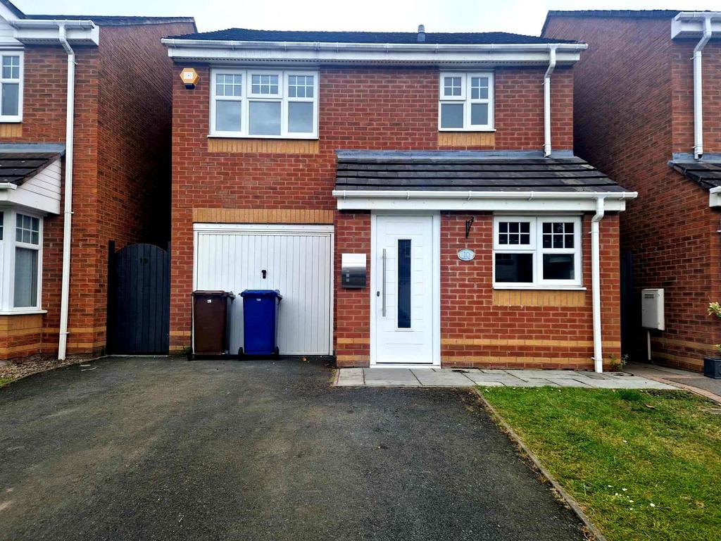 Hereford Way, Rugeley. WS15 1GP 3 bed detached house - £1,200 pcm (£277 pw)