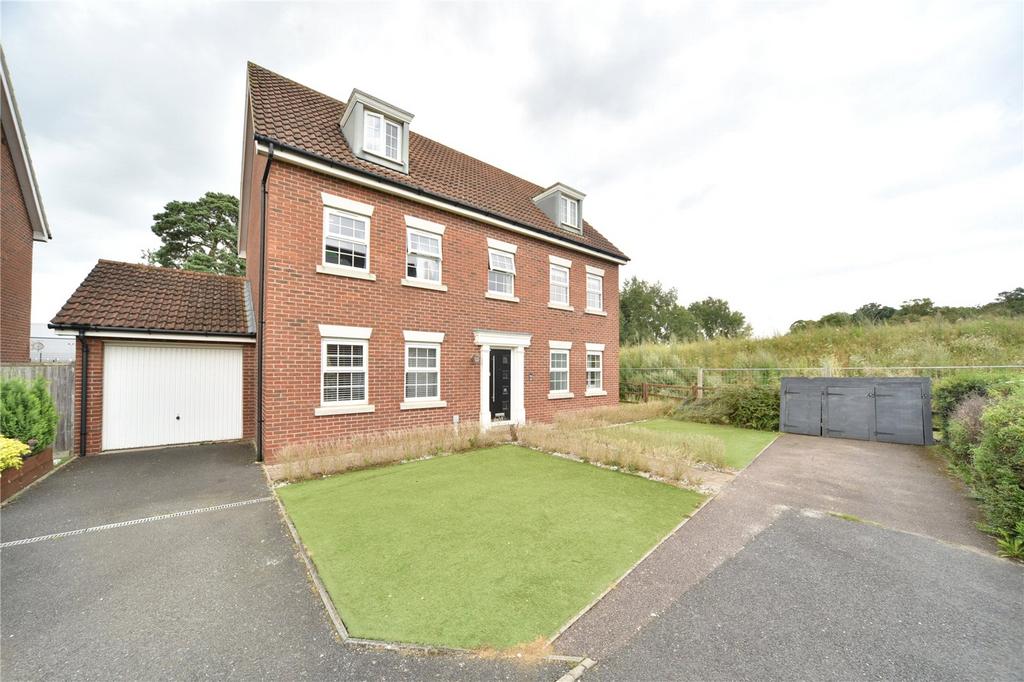 Bilberry Close, Red Lodge, Bury St.... 5 bed detached house - £2,500 ...