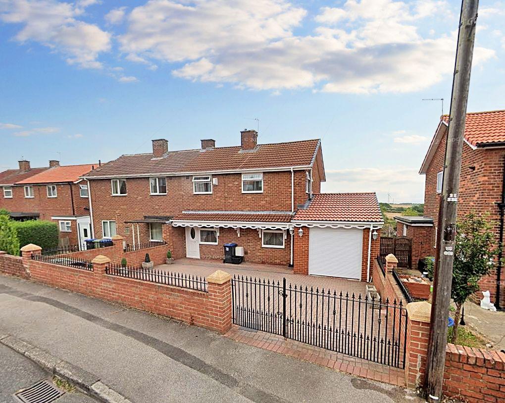 East Lea, Thornley, Durham, DH6 3ED 3 bed semi-detached house - £115,000