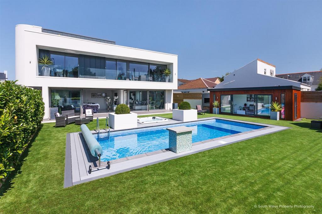 Sea View Court, Fontygary Road... 5 bed detached house - £1,120,000