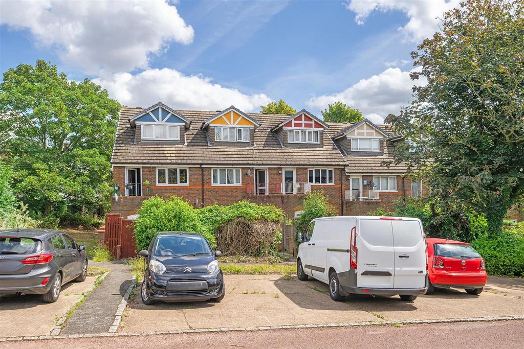 Sycamore Grove, Anerley, SE20 1 bed flat - £230,000