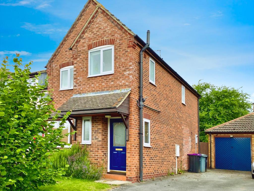 Hall Close, Ropsley, Grantham, NG33 3 bed end of terrace house for sale ...