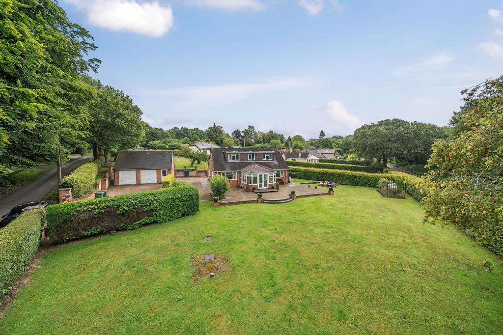 Ellisfield, Basingstoke, RG25 4 bed detached house for sale - £800,000