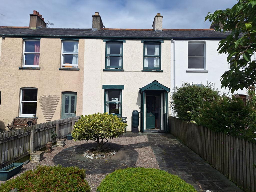 St. Herbert Street, Keswick CA12 2 bed terraced house for sale - £325,000