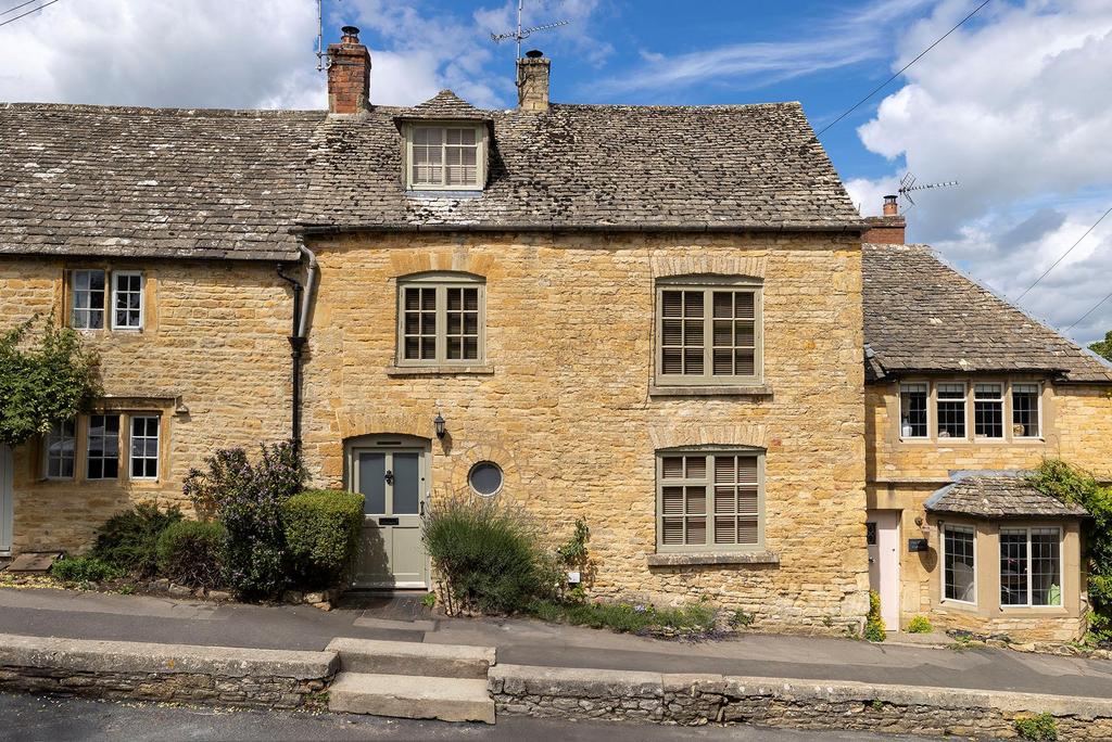 School square, Longborough... 4 bed terraced house - £835,000