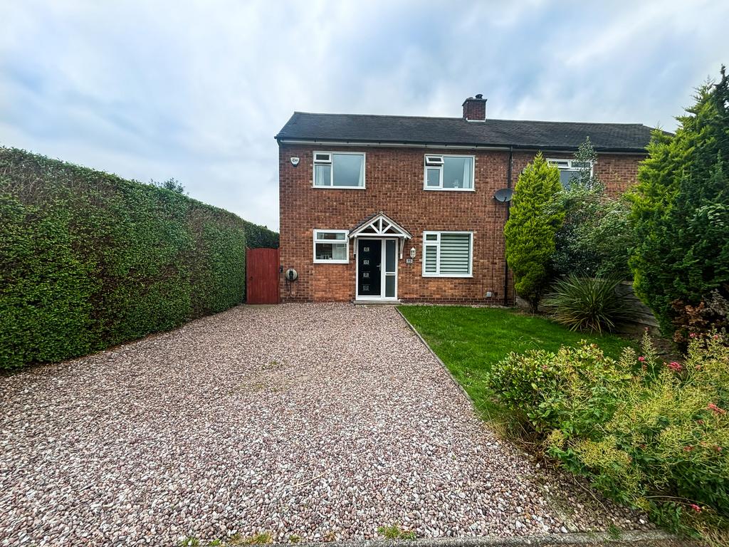 North Park Road, Bramhall 3 bed semi-detached house for sale - £300,000