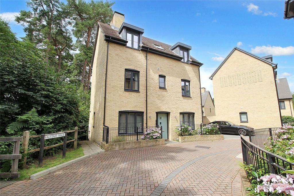 Falstaff Walk, Bordon, Hampshire, GU35 4 bed house - £499,950