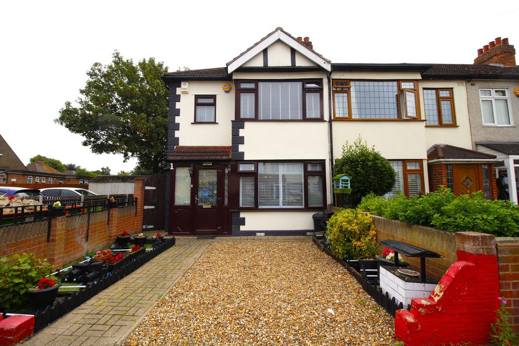 Rainham RM13 3 bed semi-detached house - £450,000