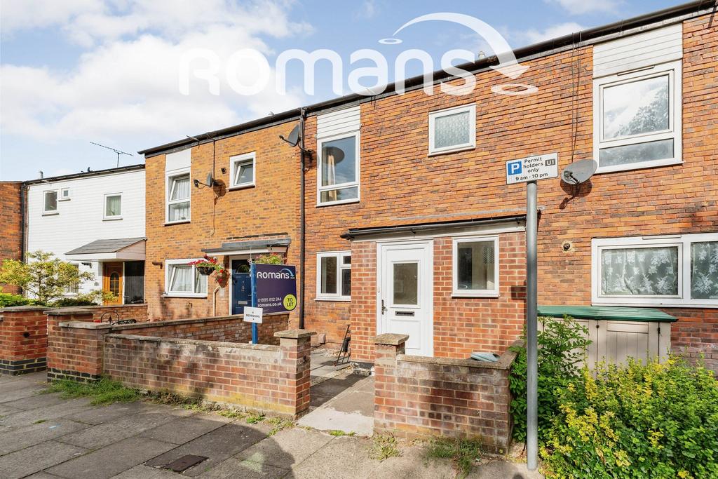Braybourne Close, Uxbridge 4 bed terraced house - £2,300 pcm (£531 pw)