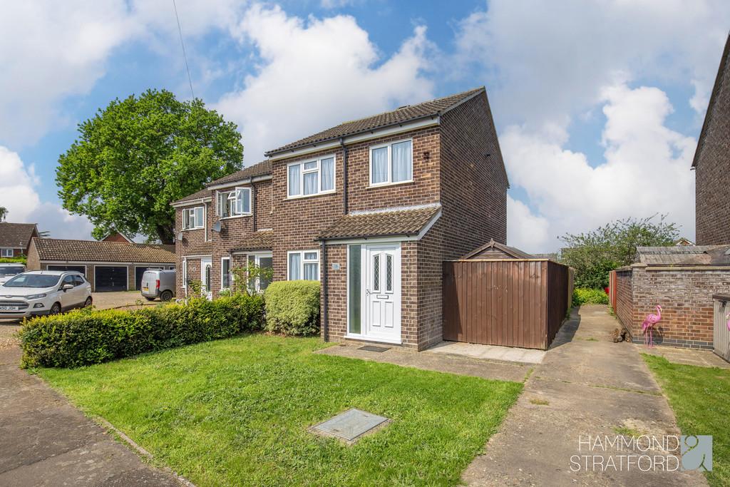 Rosecroft, Attleborough 3 bed end of terrace house - £235,000