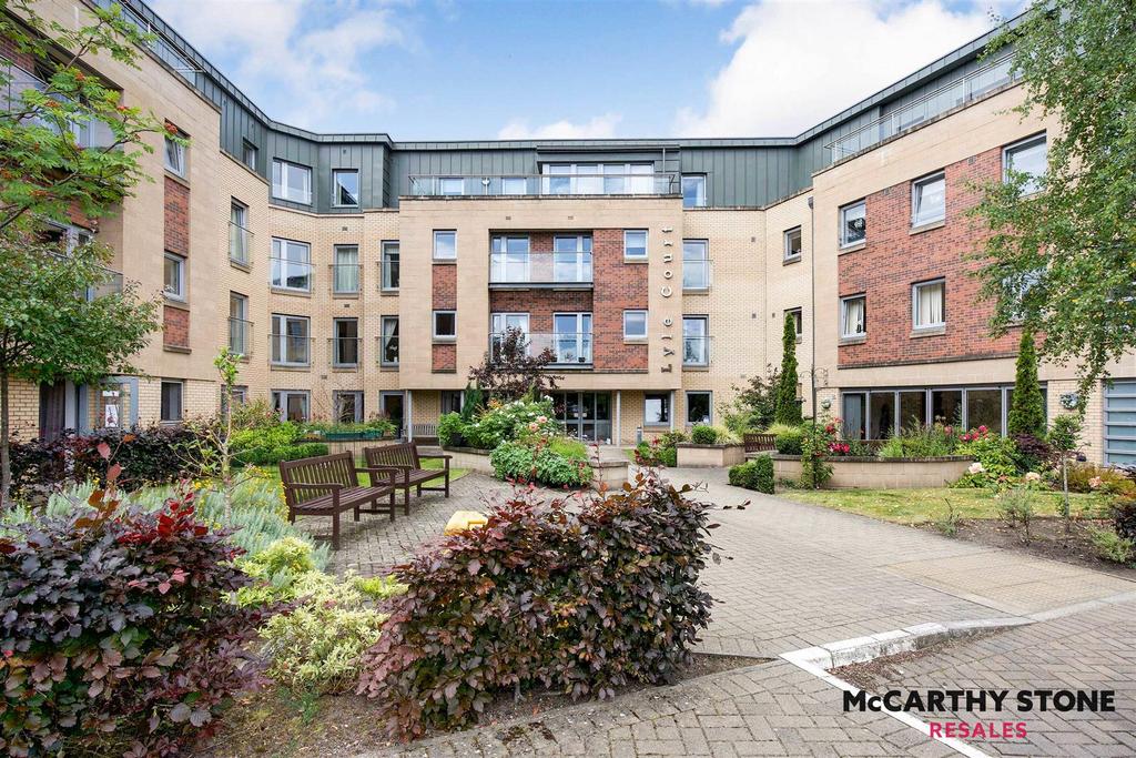 Lyle Court, 25 Barnton Grove, Edinburgh 1 bed apartment - £359,500