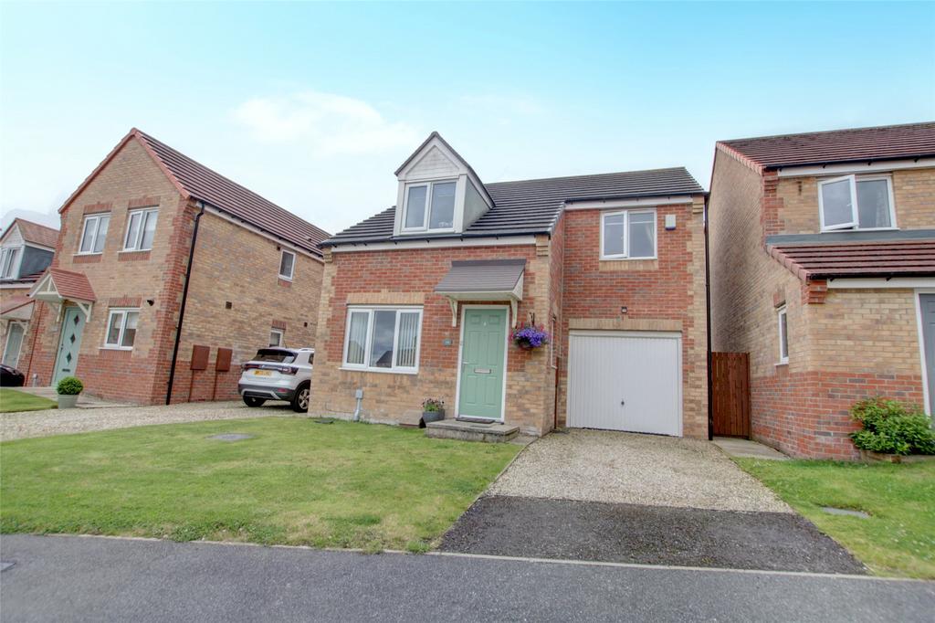 Dewhirst Close, Leadgate, Consett, DH8 3 bed detached house - £160,000
