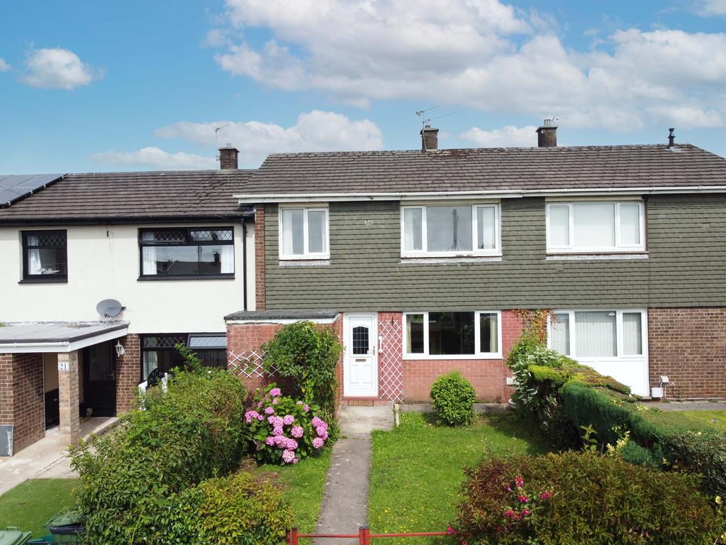 Maple Close, Llanharry, CF72 9JH 3 bed terraced house - £170,000