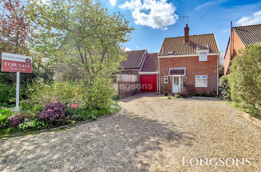Chalk Hill, Great Cressingham 4 bed link detached house for sale - £350,000