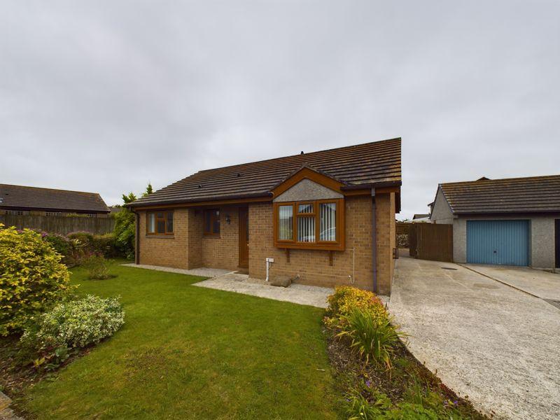 Pool, Redruth 2 bed bungalow - £300,000