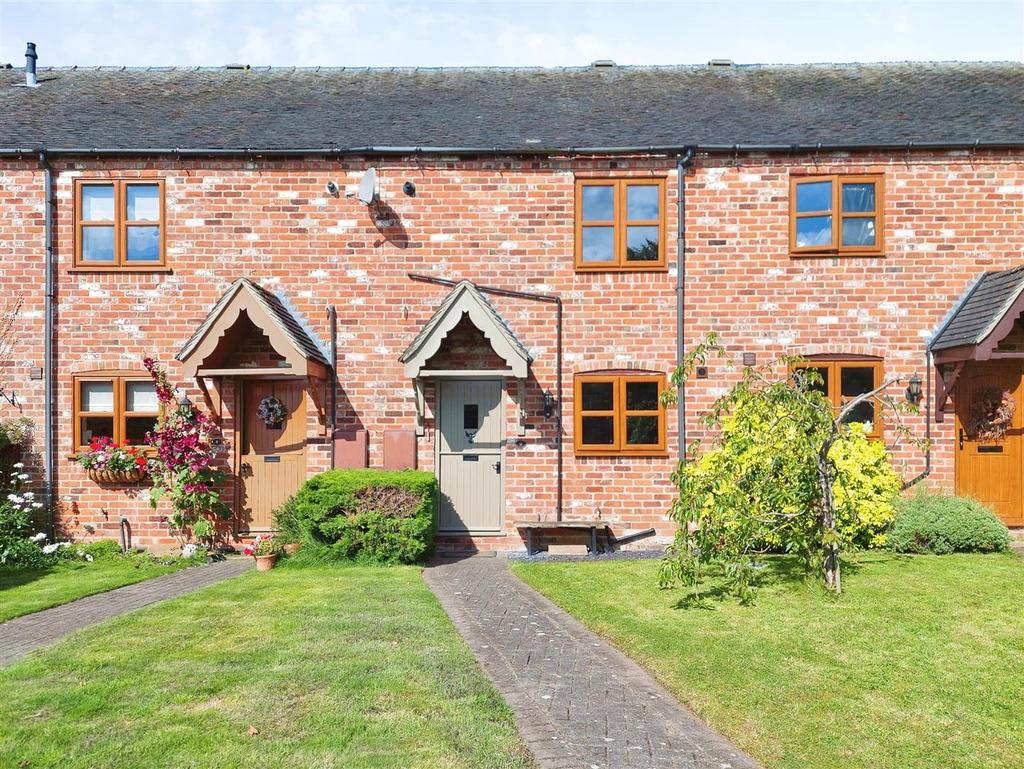 Leyfields Farm Mews, Anslow... 2 bed terraced house - £1,100 pcm (£254 pw)