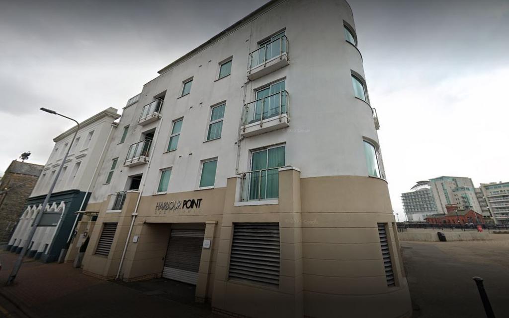 Stuart Street, Cardiff Bay, Cardiff CF10 1 bed flat - £100,000