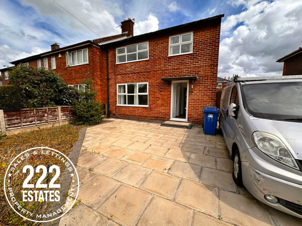 Chiltern Road Wa2 3 Bed Semi Detached House £1 000 Pcm £231 Pw