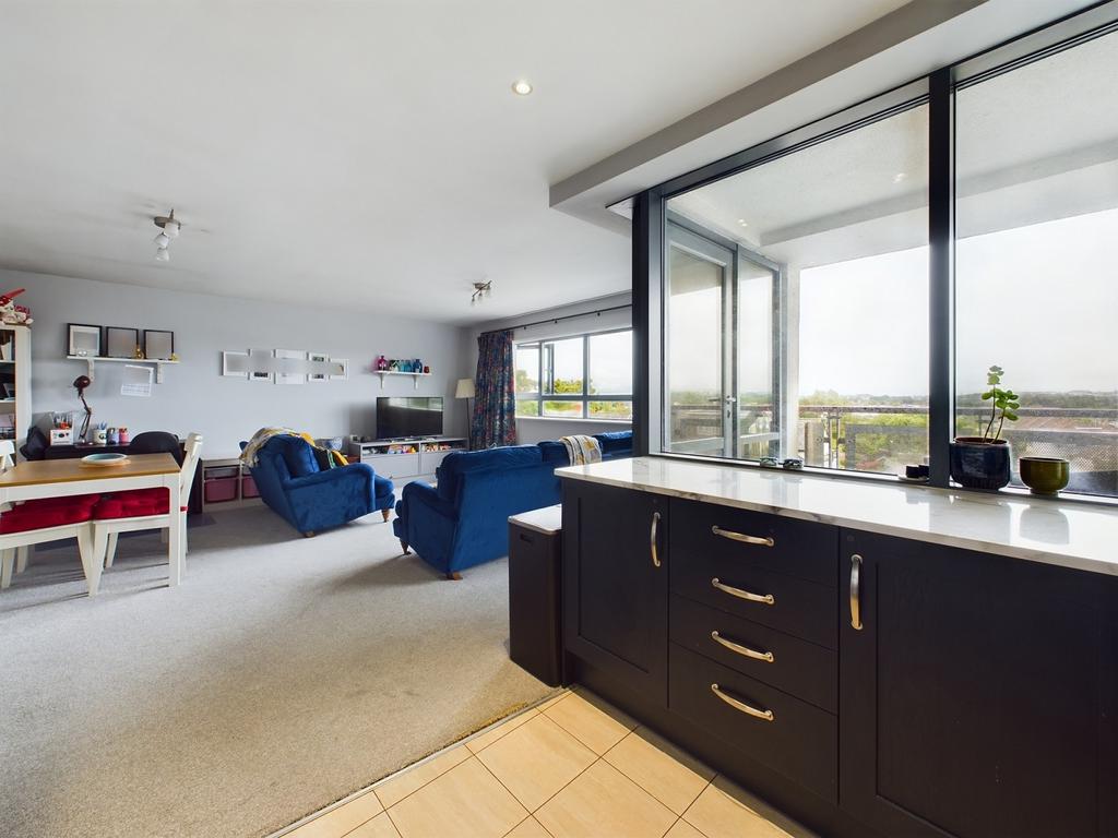 The Monico, Pantbach Road, Cardiff. CF14 2 bed flat - £210,000
