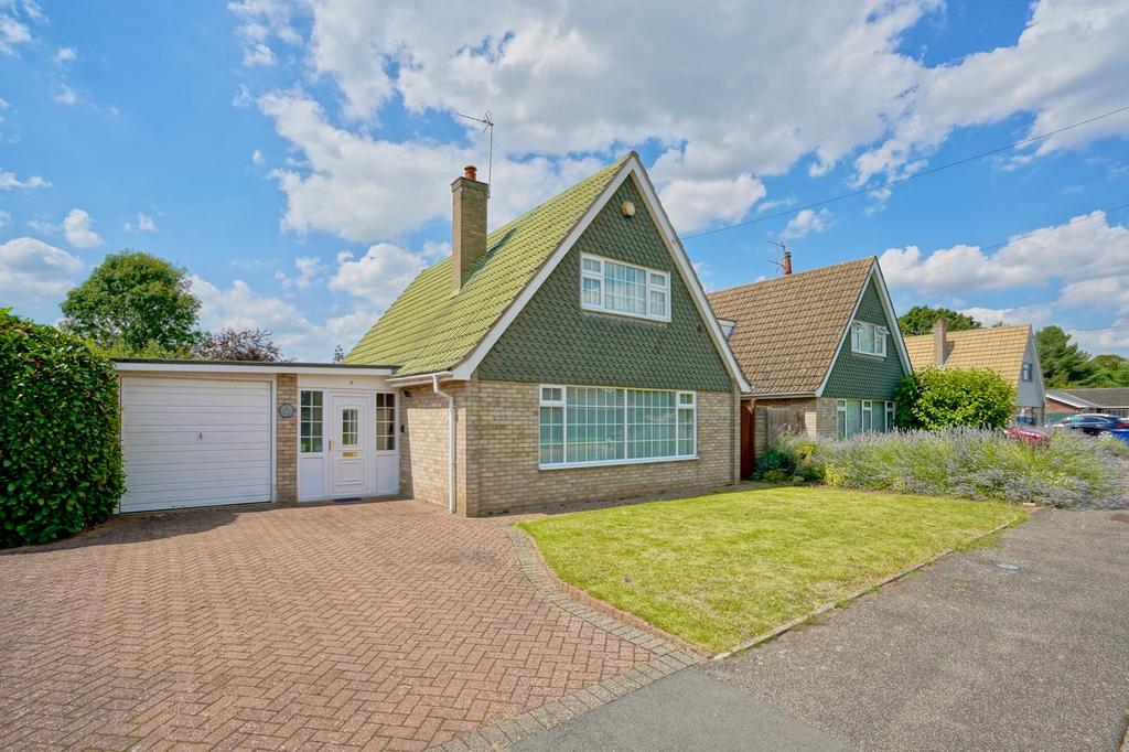 Lea Road, Hemingford Grey... 3 bed chalet - £475,000