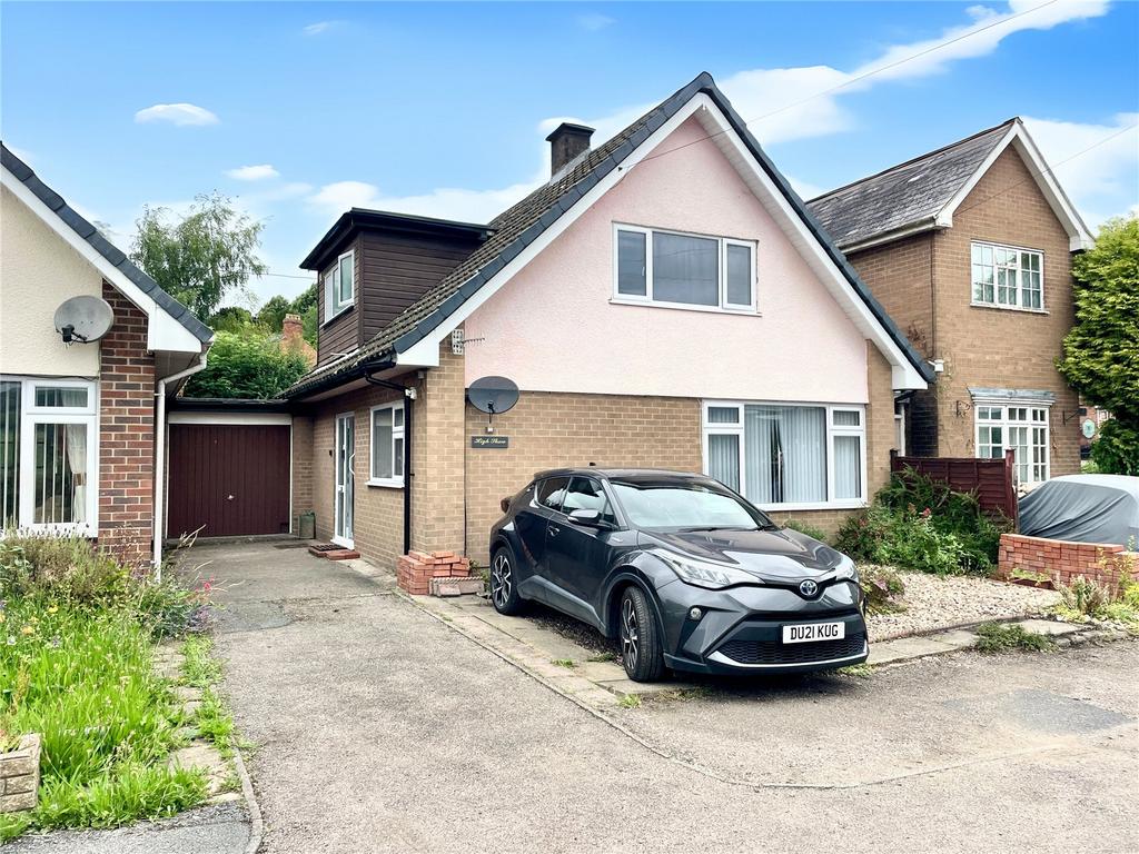 Mill Lane, Welshpool, Powys, SY21 3 bed bungalow - £235,000