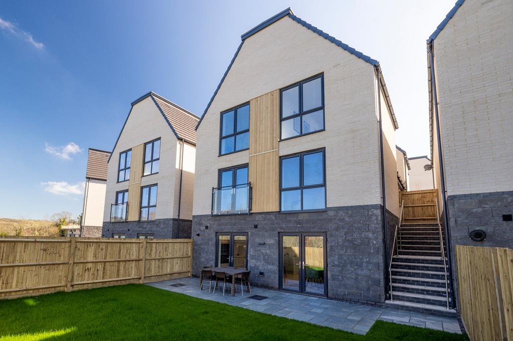 St Marys Rise, Lydden, Dover, CT15 4 bed detached house - £575,000