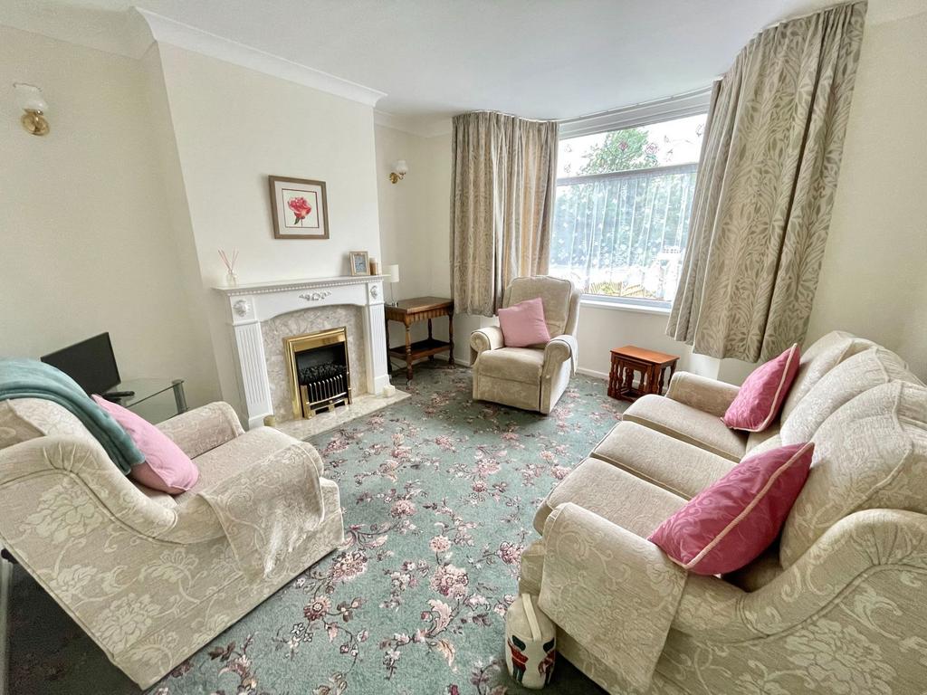 Old Lode Lane, Solihull 3 bed semi-detached house for sale - £350,000
