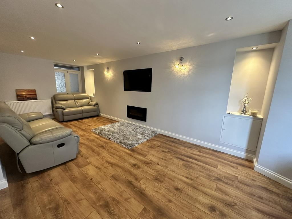 Stuart Street, Treherbert, Treorchy... 4 bed terraced house for sale ...