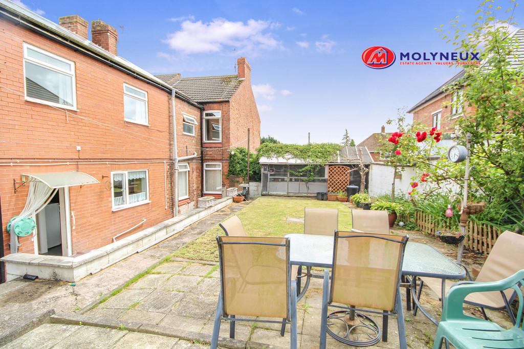 Fron Road, Connahs Quay, Deeside 3 bed end of terrace house for sale - £164,950