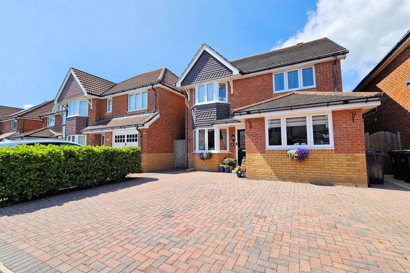 David Newberry Drive... 3 bed detached house - £498,500