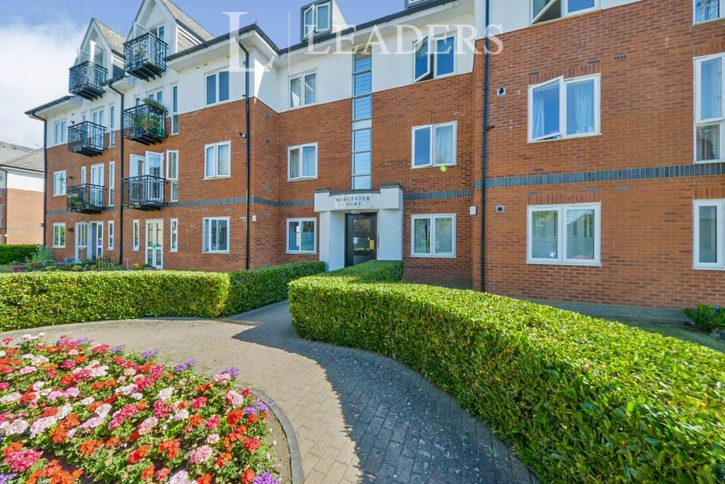 Worcester Court 1 bed apartment - £1,250 pcm (£288 pw)