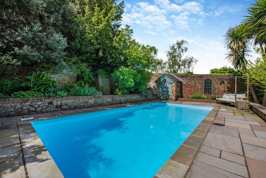 Rectory Lane, Saltwood, Kent 8 bed detached house - £4,000,000
