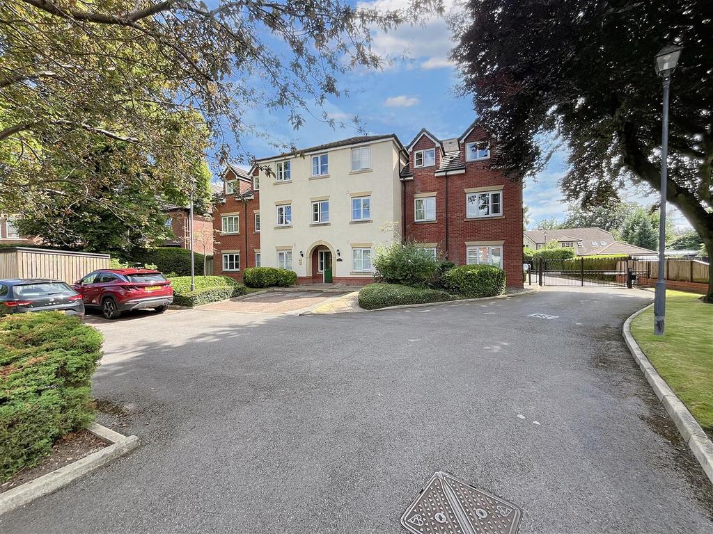 Marsland Road, Sale 2 bed apartment for sale - £300,000