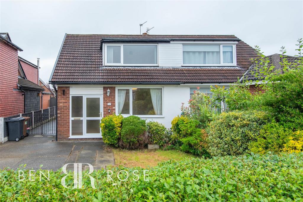 Eastfield Drive, Preston PR4 2 bed semi-detached bungalow - £194,950