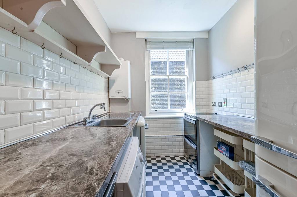 Halton Road, Islington, London, N1 1 bed flat - £2,400 pcm (£554 pw)