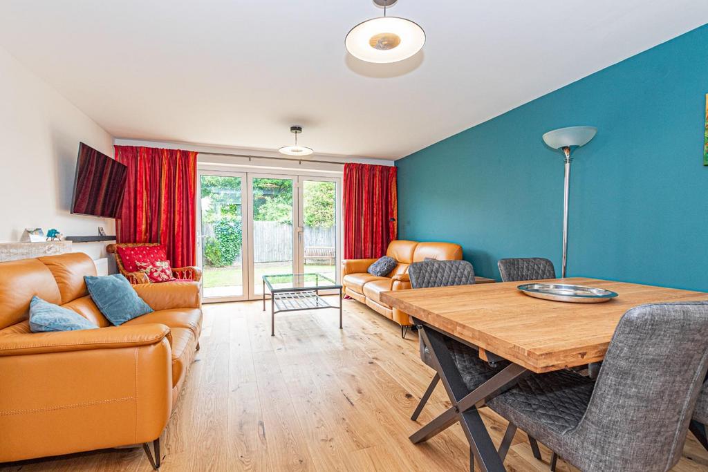 New Mill Place, Tringford Road, Tring 3 bed end of terrace house for ...