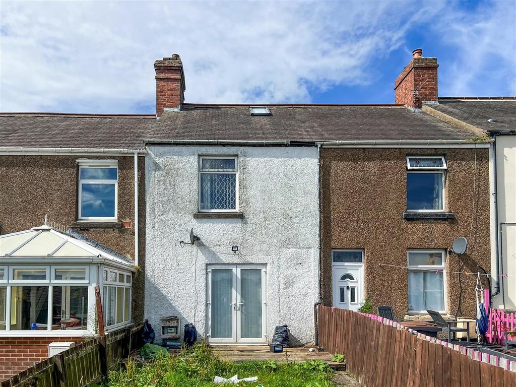 Percy Terrace, Consett 2 bed terraced house - £64,950