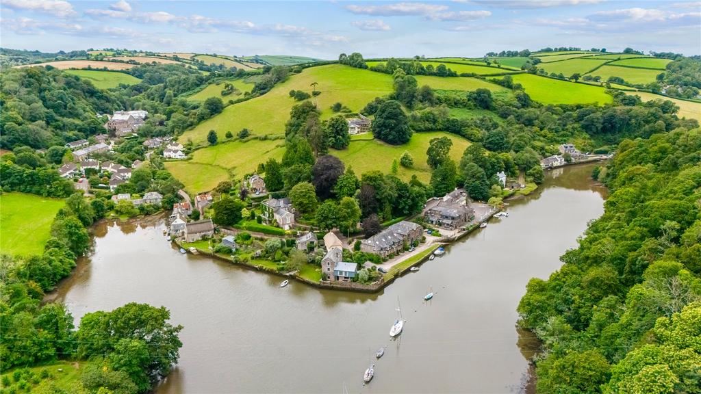 Tuckenhay, Totnes, Devon, TQ9 2 bed end of terrace house for sale - £ ...
