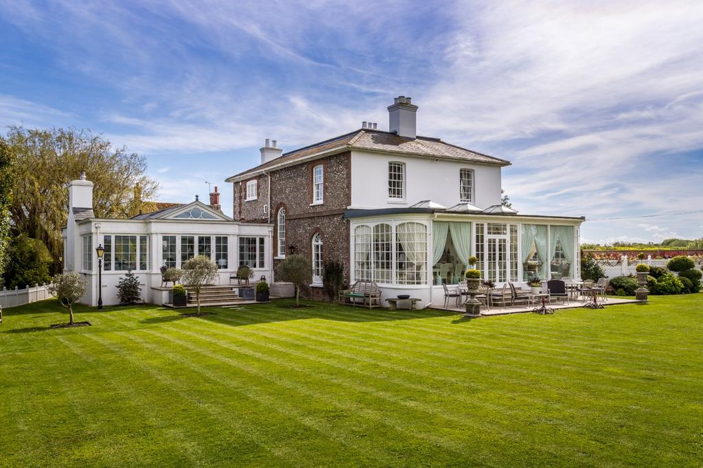 Merston, Chichester, West Sussex 6 bed detached house - £2,650,000