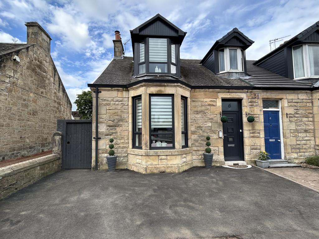 Machan Road, Larkhall ML9 3 bed semi-detached house - £205,000