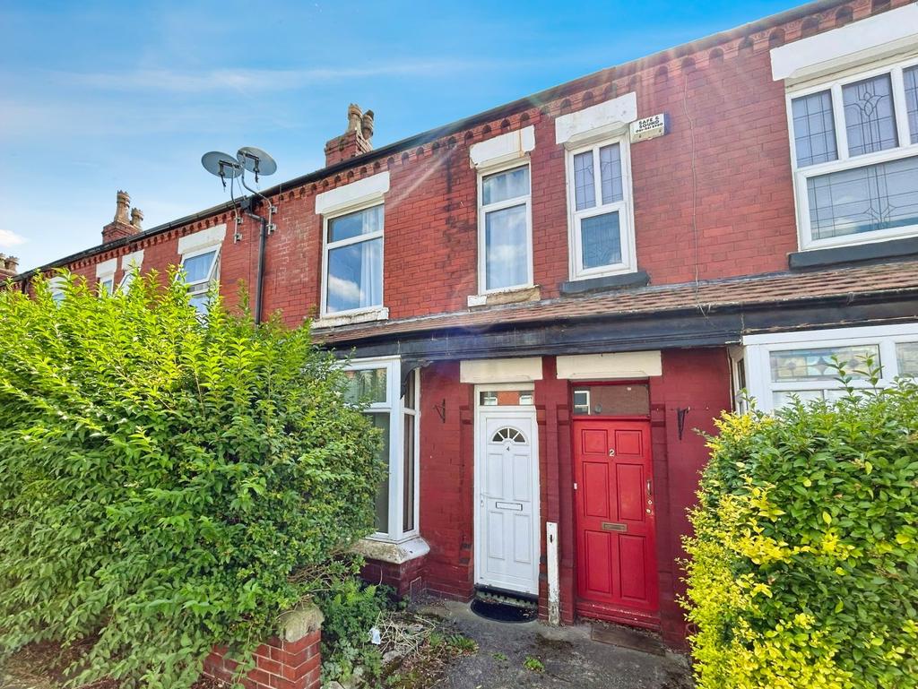Norwood Avenue, Didsbury, M20 2 bed terraced house - £1,200 pcm (£277 pw)