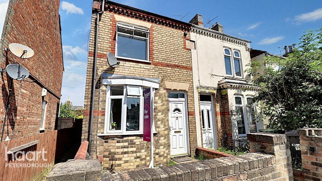 Padholme Road, Peterborough 3 bed semi-detached house - £220,000