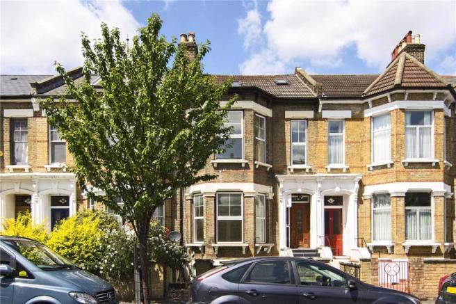 Newick Road, London E5 1 bed flat to rent - £1,800 pcm (£415 pw)